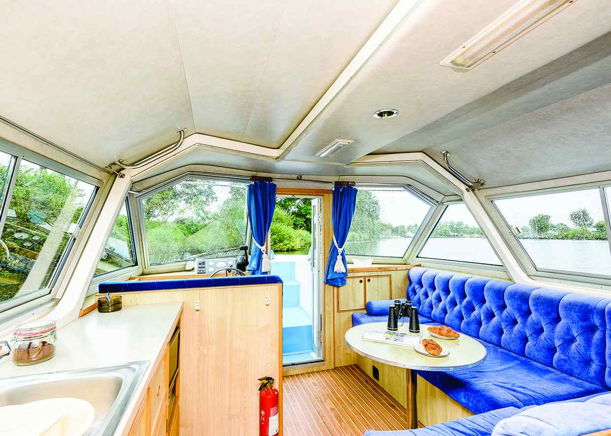 Silver Harmony - Norfolk Broads Boating Holidays - Richardsons Boating ...
