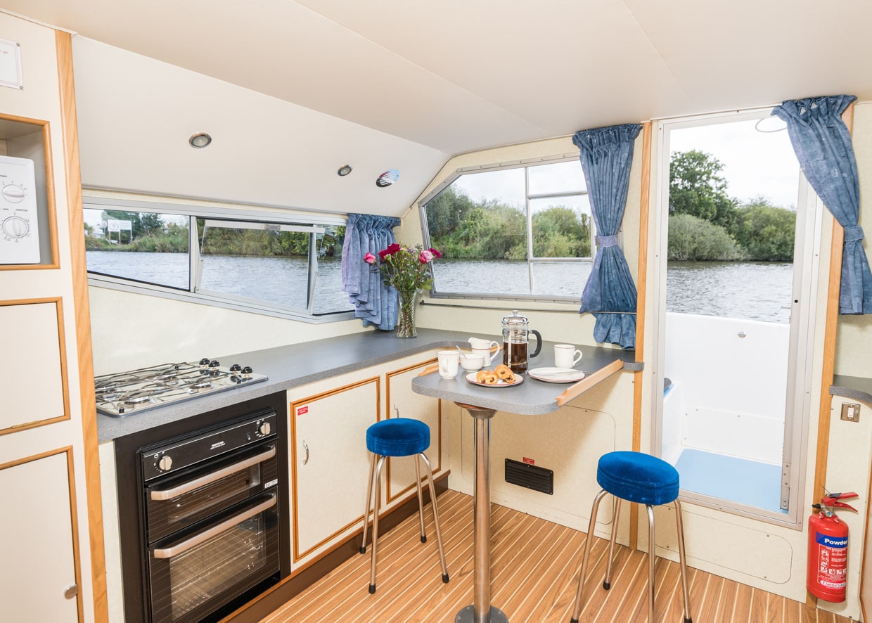 Silver Mystique - Norfolk Broads Boating Holidays - Richardsons Boating ...