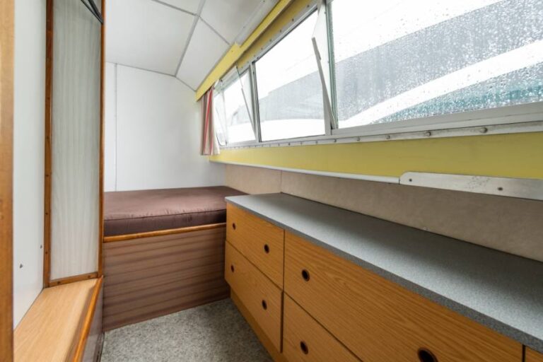 Spring Horizon - Norfolk Broads Boating Holidays - Richardsons Boating ...