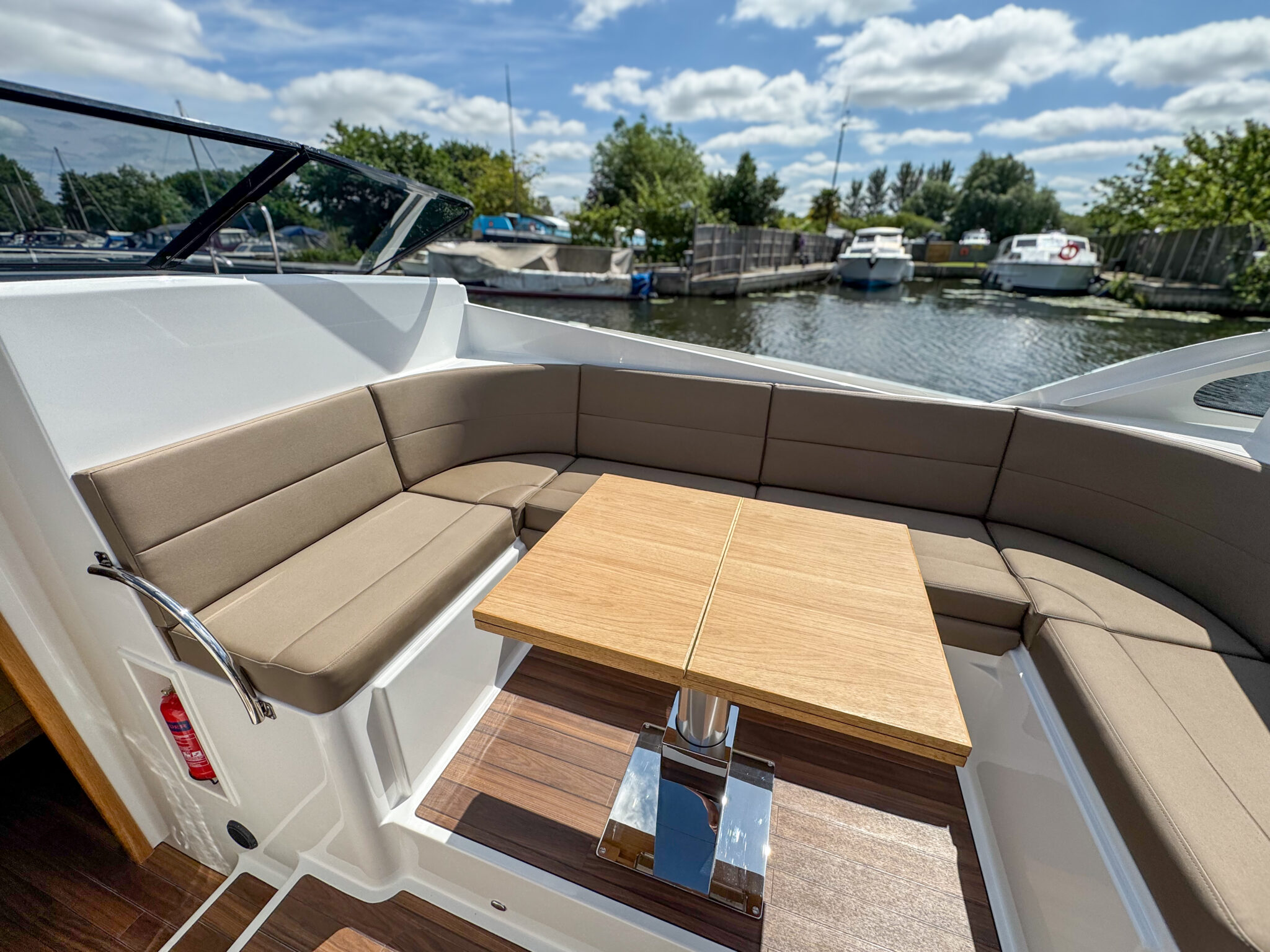 Broadsventure - Norfolk Broads Boating Holidays - Richardsons Boating ...